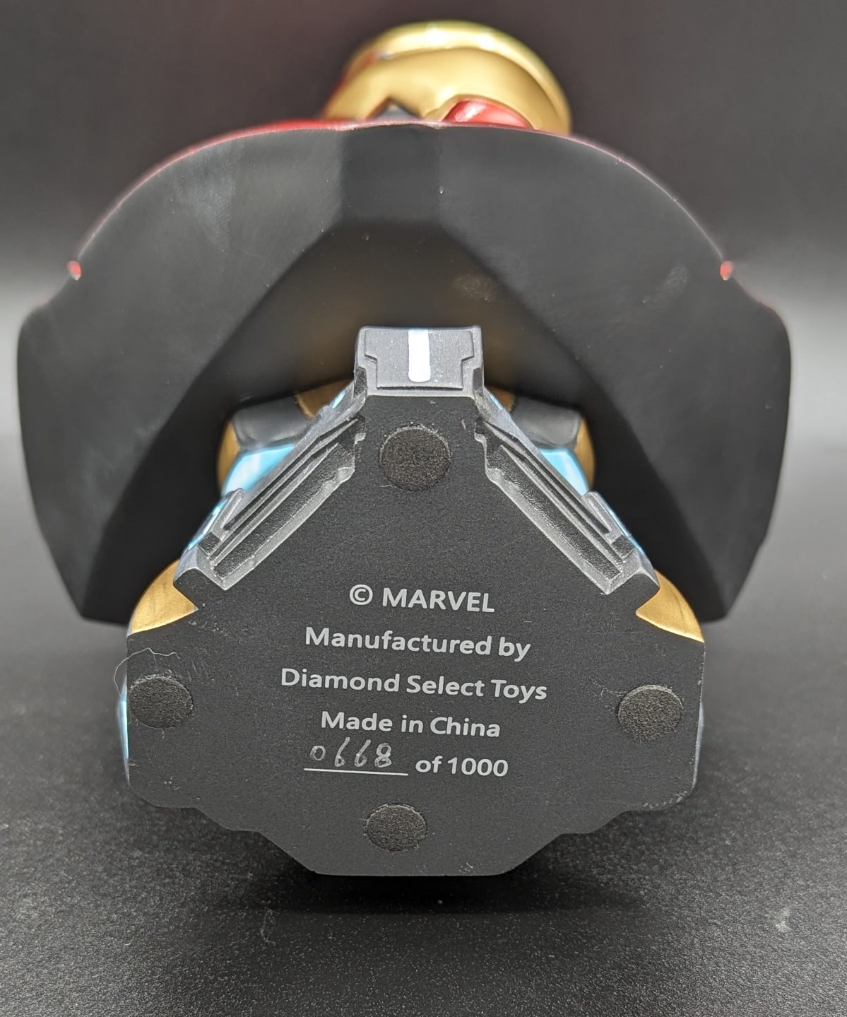 Iron Man MK 50 Legends 3D Bust From Diamond Select Toys [Review] - That ...